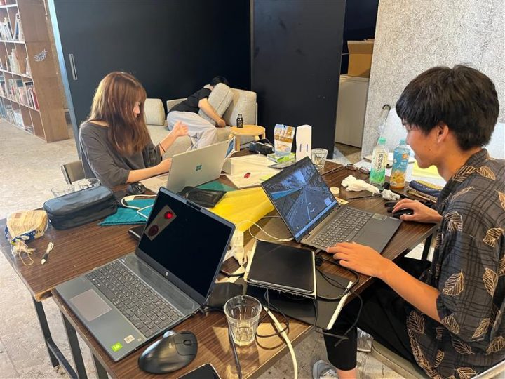 青森県弘前市で開催されたHIROSAKI WALKABLE DESIGN COMPETITION（HWDC）で学生が特別賞を受賞しました ...